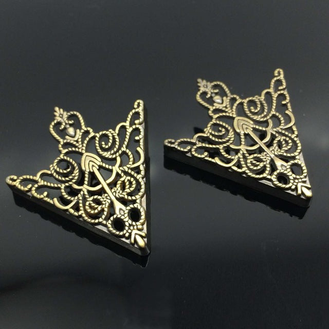 Hollow Pattern Collar Pins – Gentleman Jewelry Station